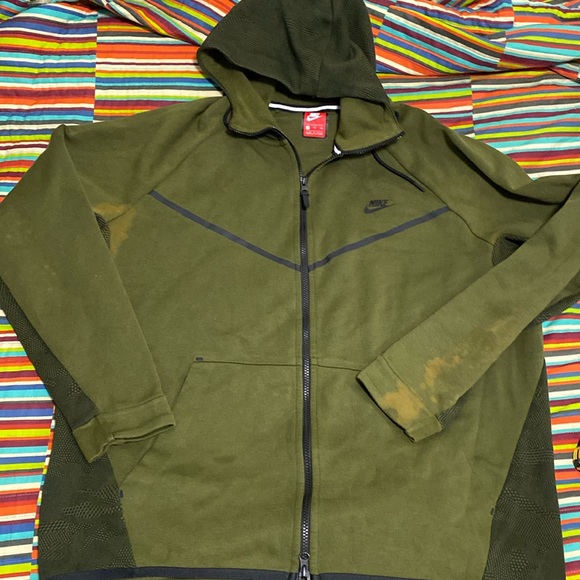 Nike | Shirts | Nike Tech Fleece Size 2 Xl Green And Black Did Get ...